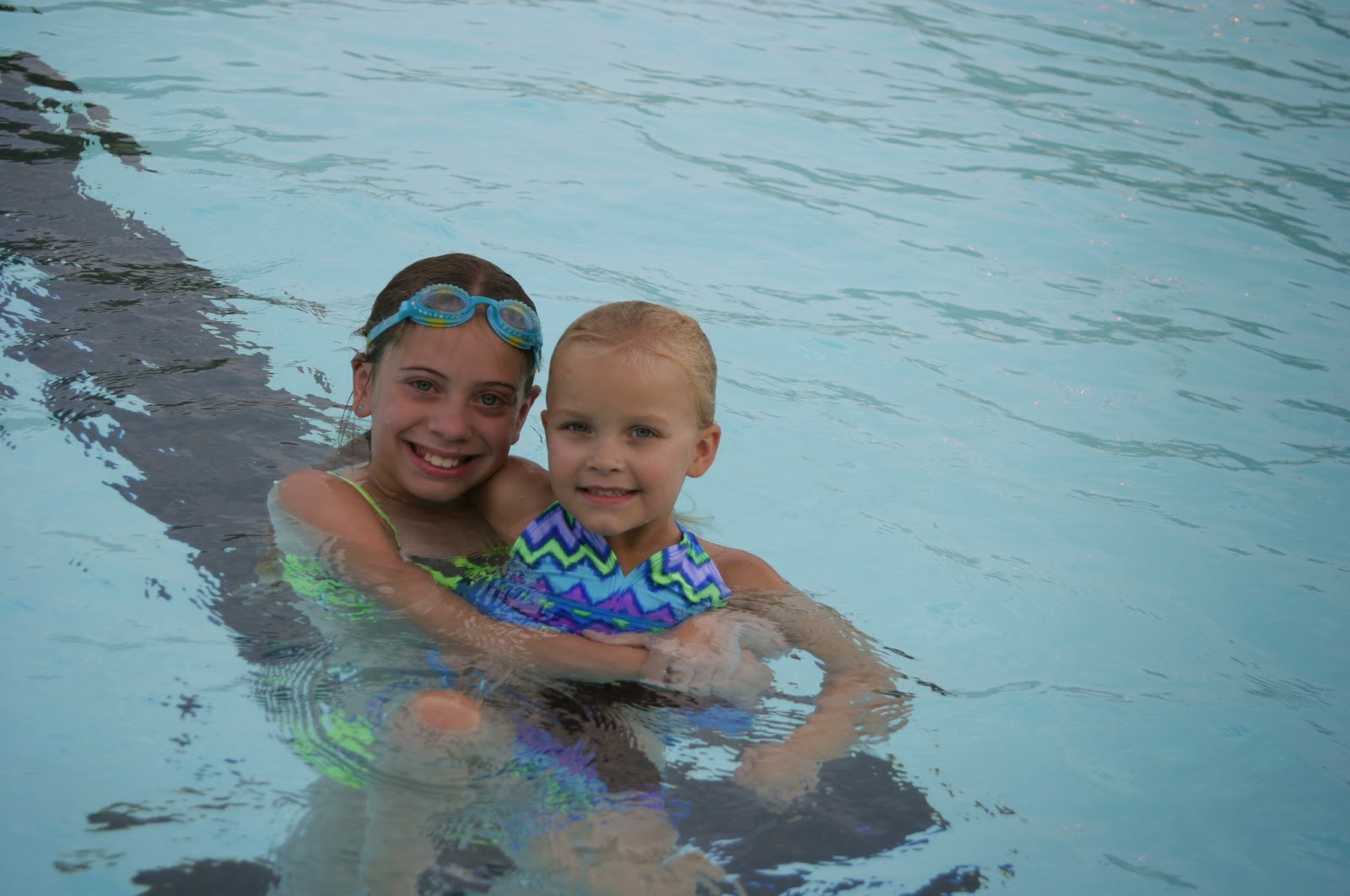 The Snyder Family: Girl Scout Pool Party!