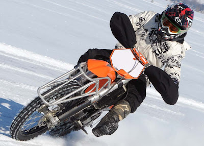 Toronto Grand Prix Tourist - A Toronto Blog: Motorcycle Ice Racing - A ...
