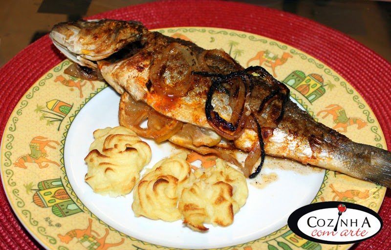 Cozinha com Arte: Robalo assado no forno com rodelas de limão