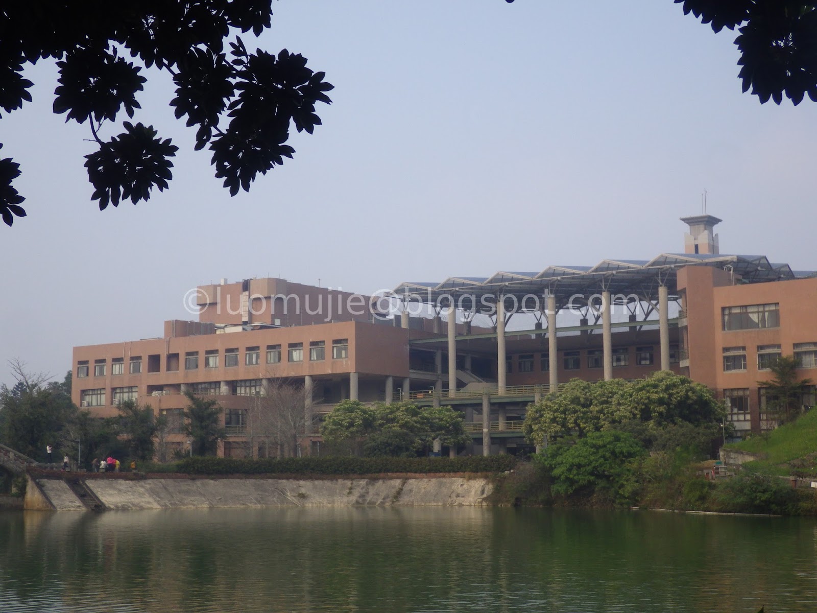 Meteor Garden (流星花園) real-life university - National Chung Cheng ...