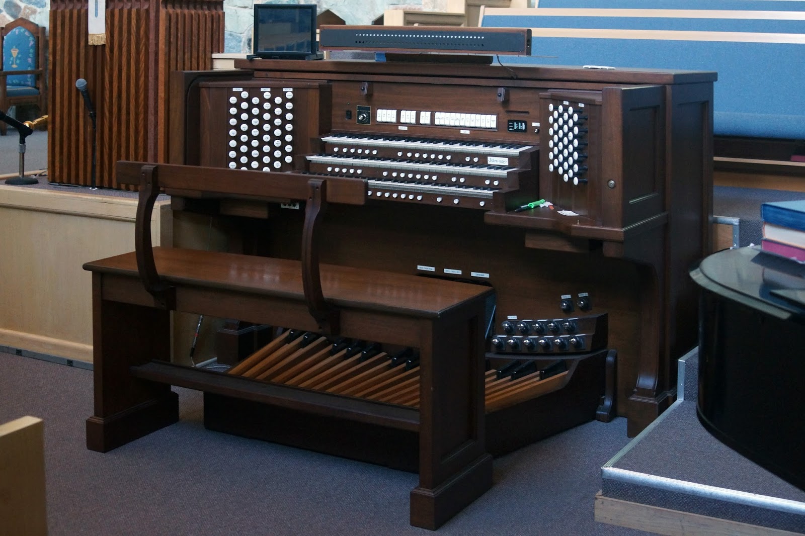 First Presbyterian Church of Sun City, Arizona: The Organ Dedication