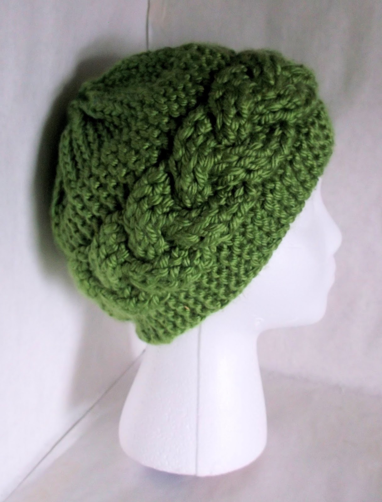 Premium Knitting Looms by: CinDWood Crafts: Loom Knit Cables Tips and ...