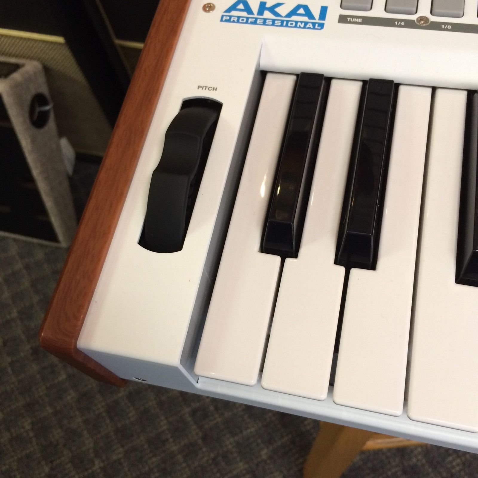 MATRIXSYNTH: Akai Timbre Wolf Analog Synthesizer with Original Box