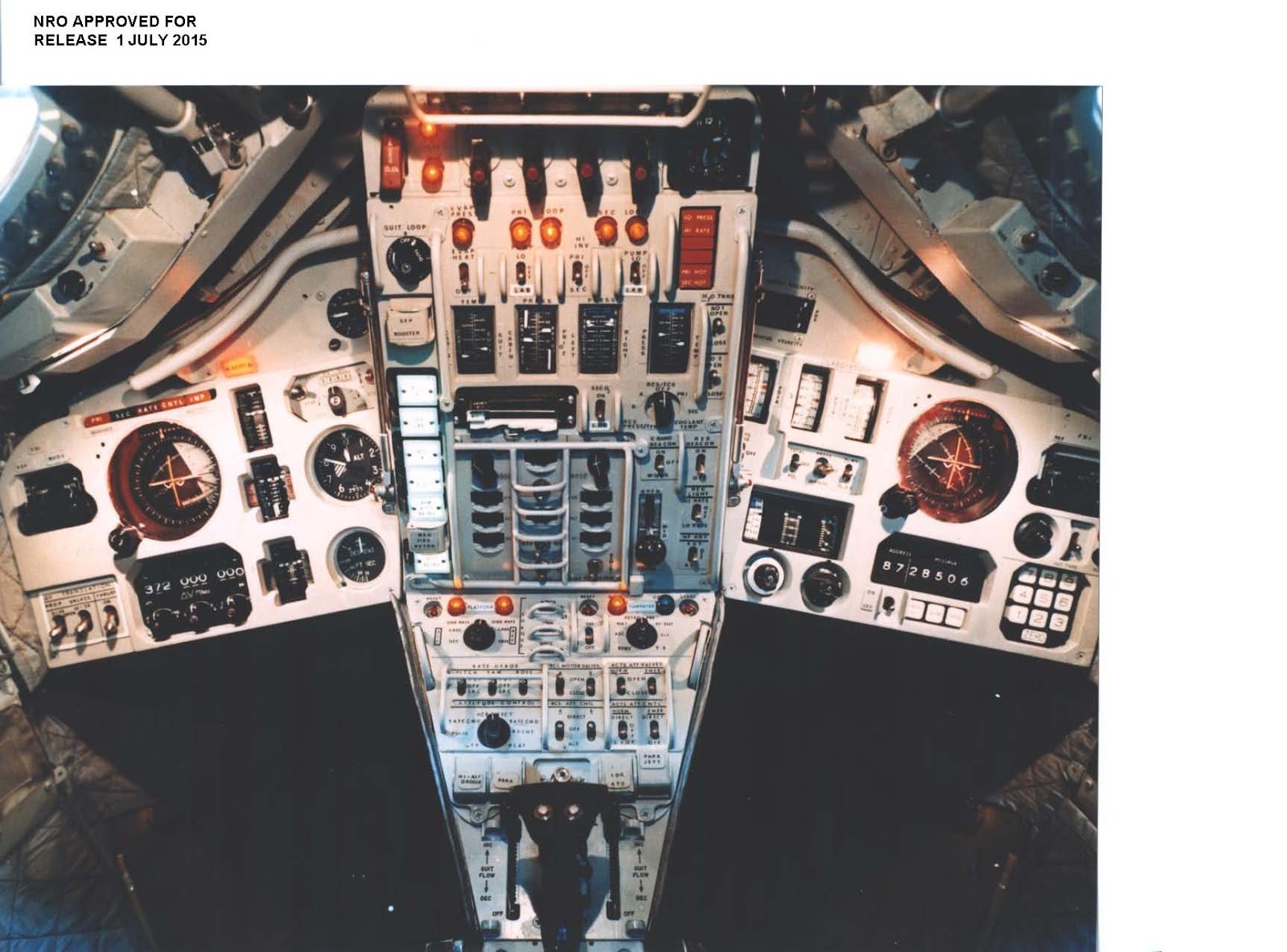 Gemini B cockpit layout