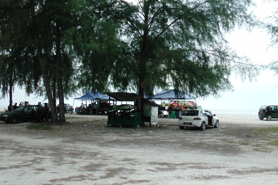 Fishing Spots in Kuala Lumpur & Selangor: Pantai Remis Beach