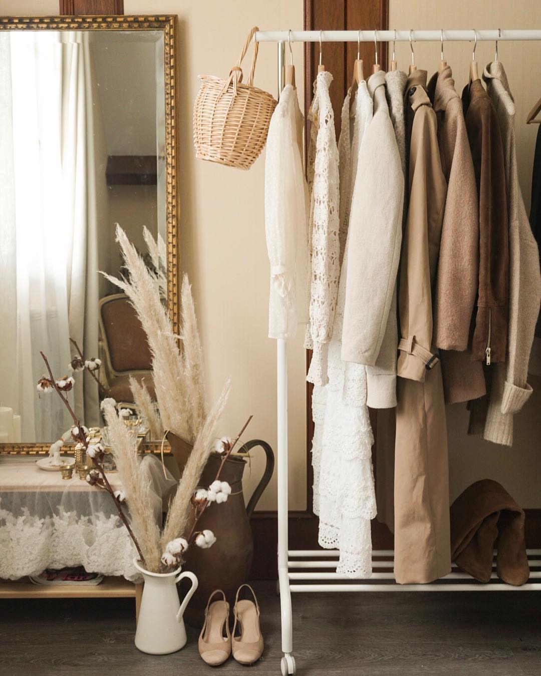 Neutral Style : Fashion, Mood and Vintage. | Cool Chic Style Fashion