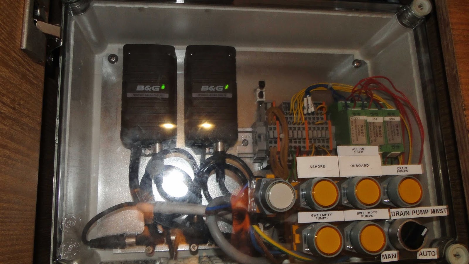 NAUTOR'S SWAN VILLEFRANCHE: B&G H5000 installation