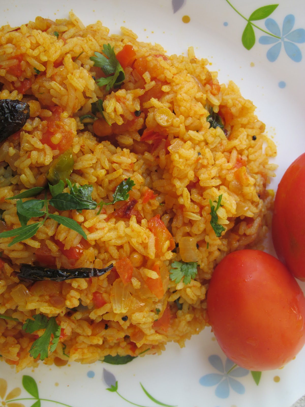 Welicious Delicious: Tomato rice/Thakali rice