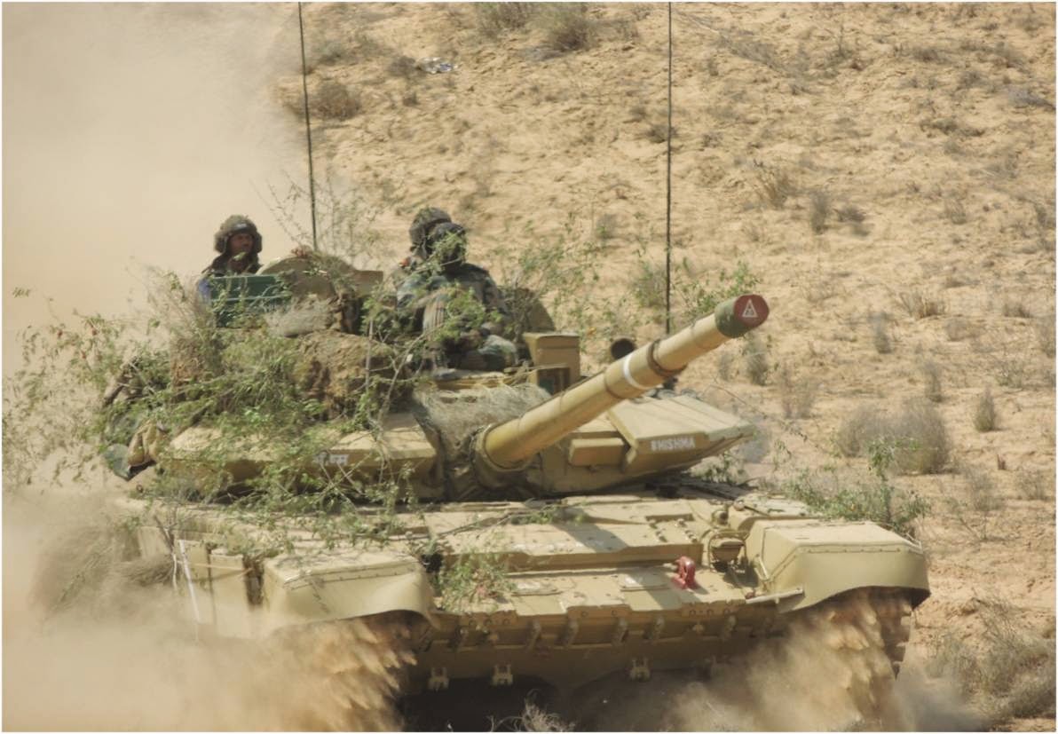 Indian army T-90 Bhishma on maneuvers in the desert [OS](1192x827) : r ...