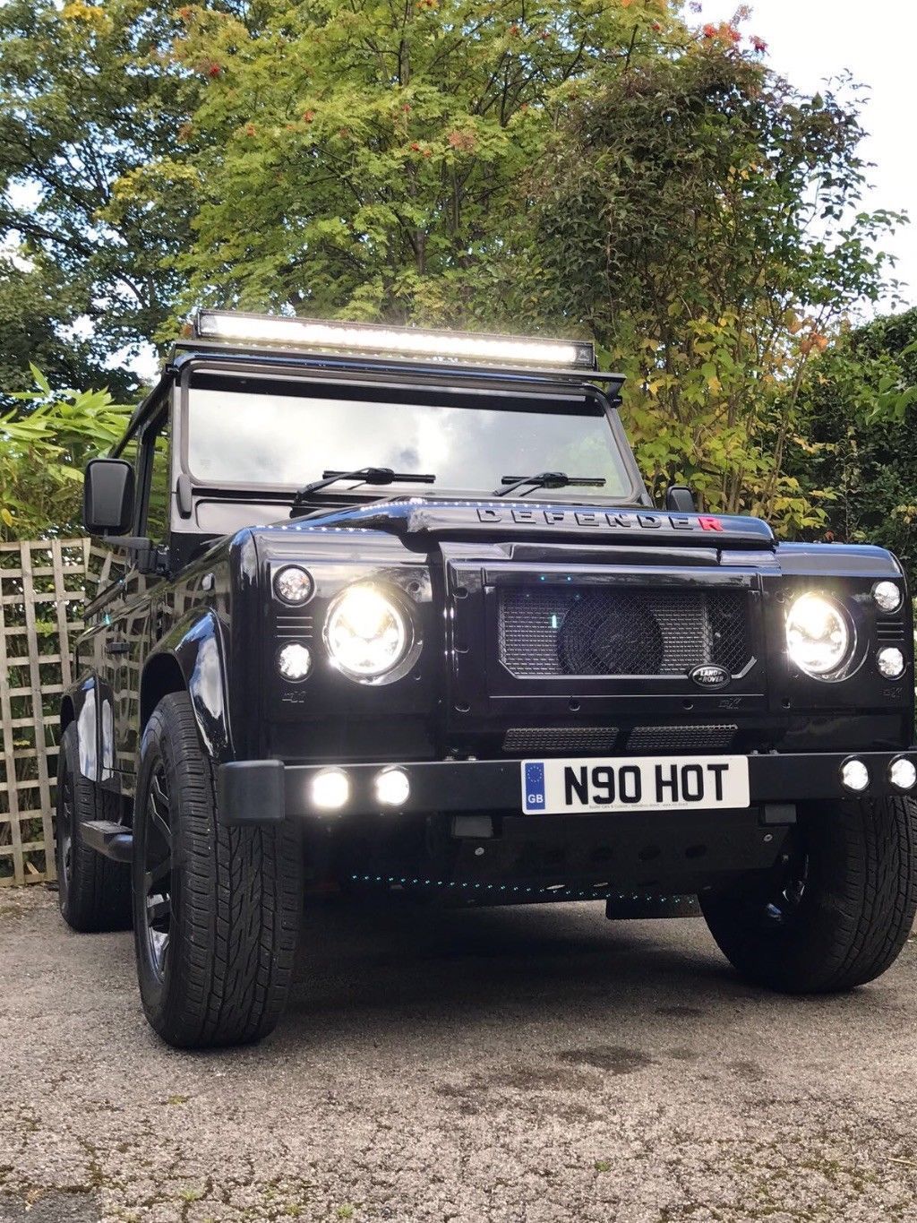 Landrover Defender: 2009 Land Rover Defender 90 Black Edition