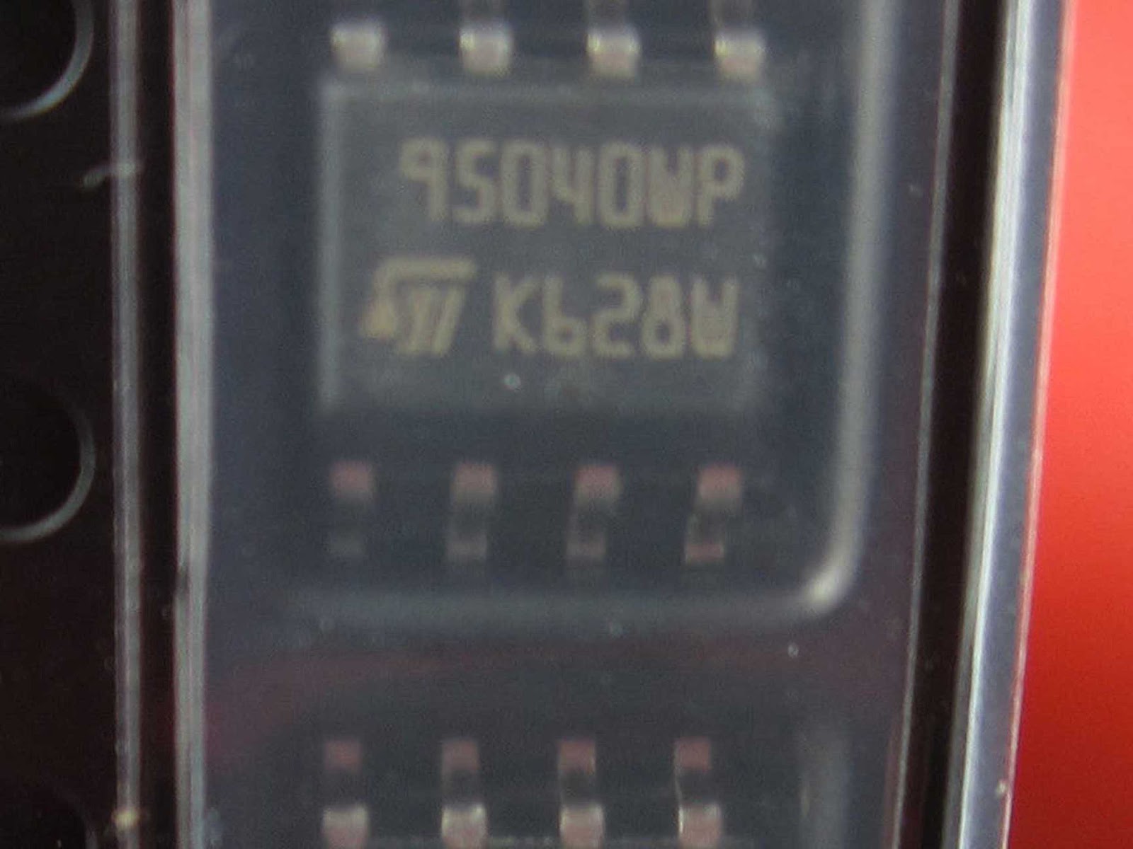 Original ST 95040 ST95040 Eprom Flash Component For Injection Module ...