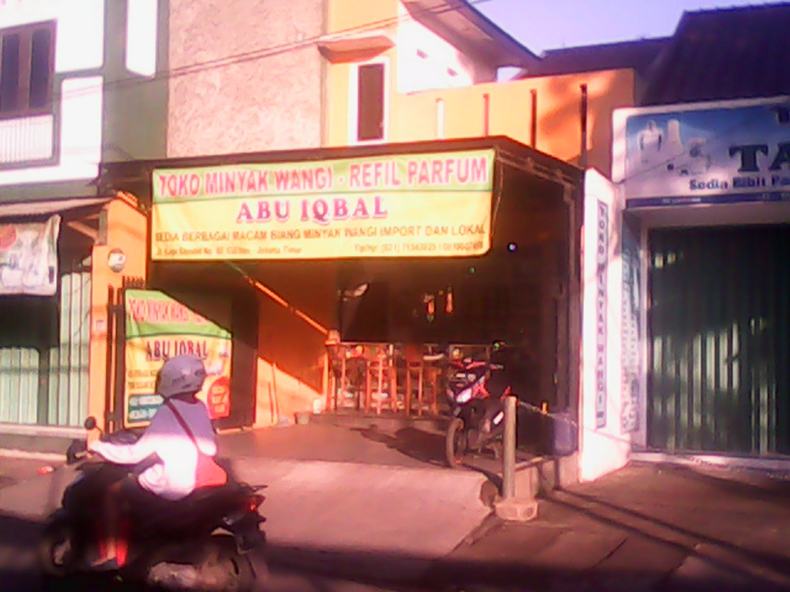 toko minyak wangi ABU IQBAL refill parfum condet