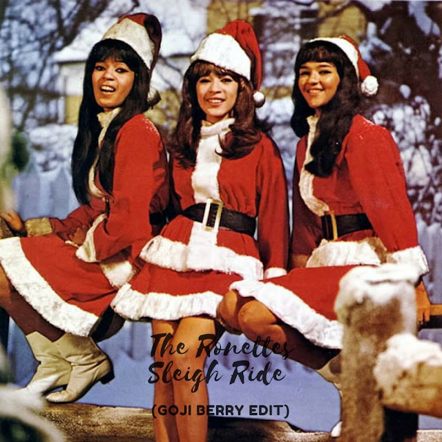 30 Fascinating Vintage Photographs of The Ronettes in the 1960s ...