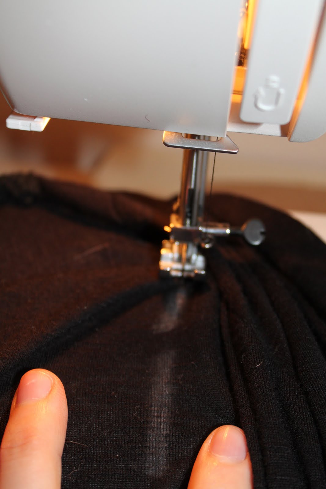 Something Pretty: Rouched Sleeve Tutorial