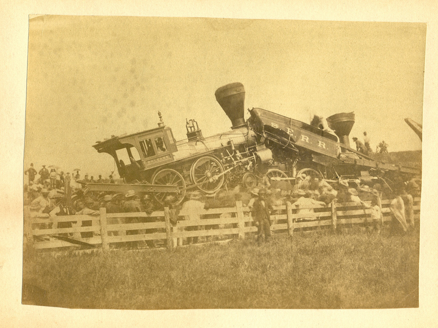 15 Vintage Photos of Terrible Steam-Train Accidents That's Hard to ...