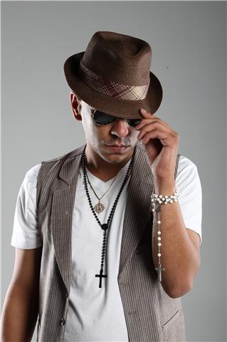 El Simple Bandolero: Yomo