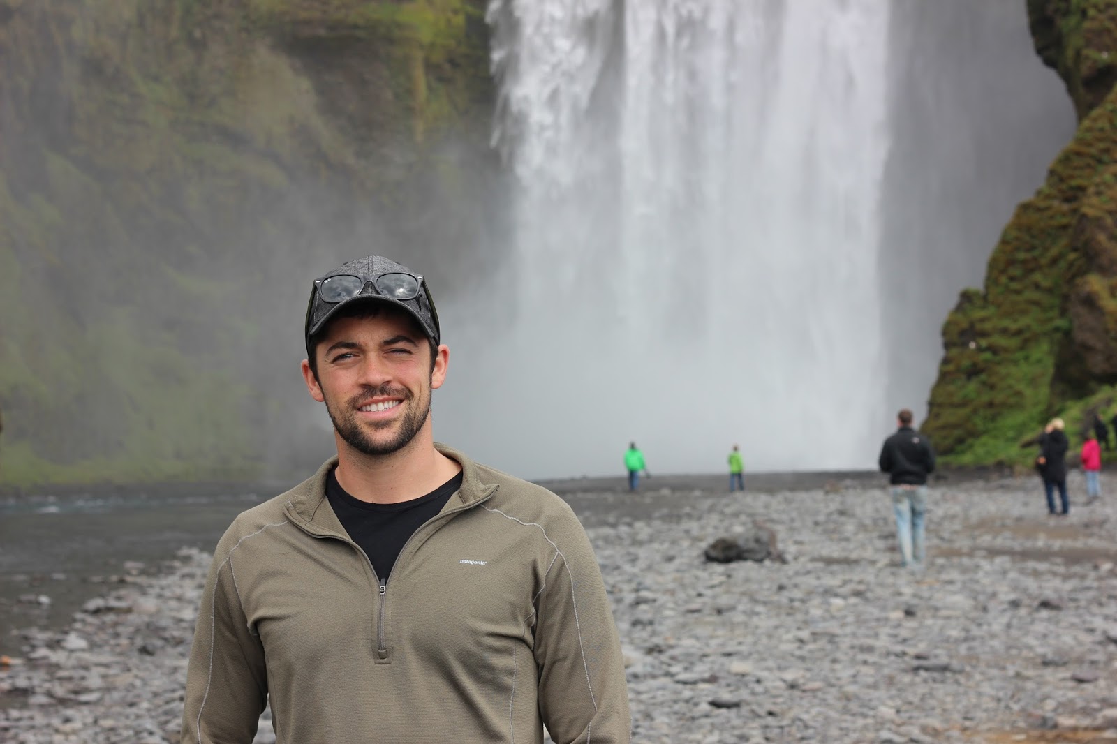 Viva My Yoga: Bad@ss Travelers - Matt Trinetti of Give, Live, Explore