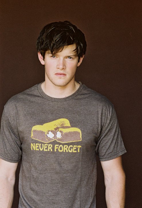 Favorite Hunks & Other Things: Favorite Face of The Day: Alex MacNicoll