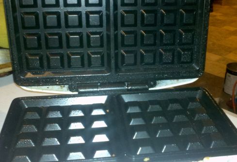 Countrified Hicks: Homemade Waffles Recipe