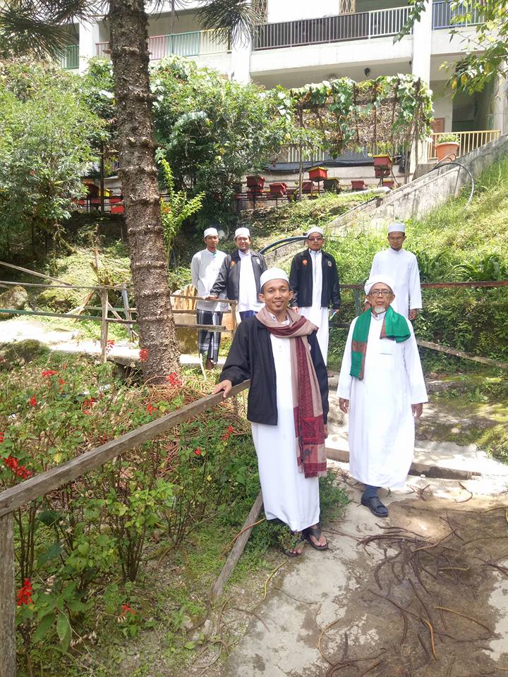 Muhammad Fazilul Helmi Bin Raidzan (Helmi Assyafie): Tuan Guru Baba Abdul Karim , Ustaz Yazid ...