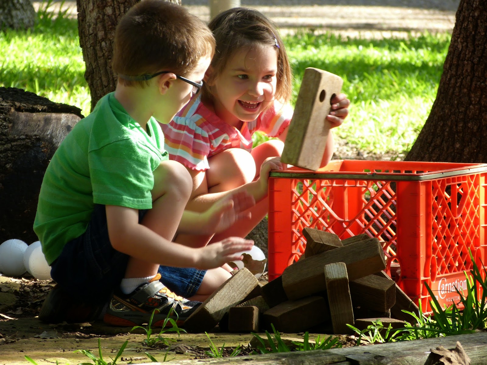 Paula's Primary Classroom: Let the children play!