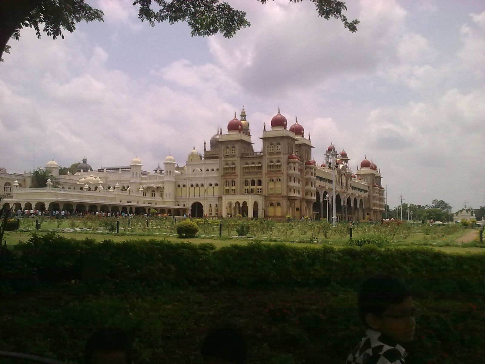 motherindia: Nanjangud To SriraNgapatna via Mighty Mahisur(Mysore):)