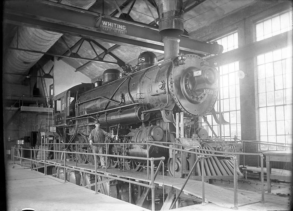Towns and Nature: Urbana, IL: University of Illinois Locomotive ...