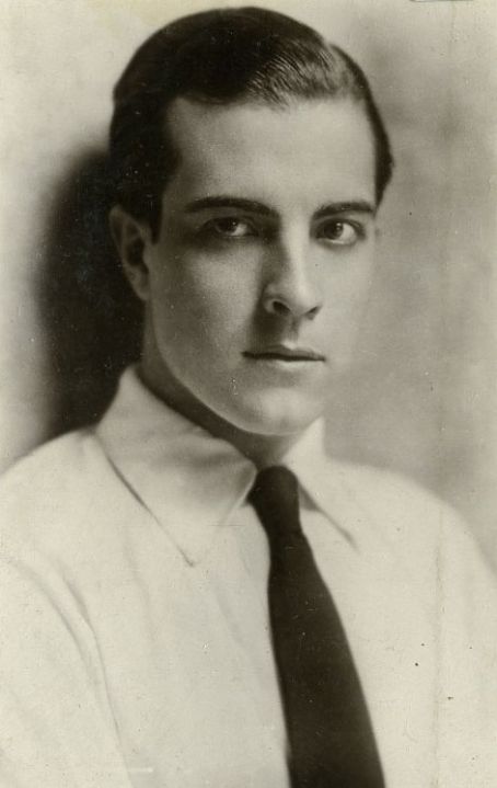 Love Those Classic Movies!!!: In Pictures: Ramon Novarro