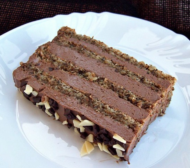 U KUHINJI I OKO NJE: REFORM TORTA