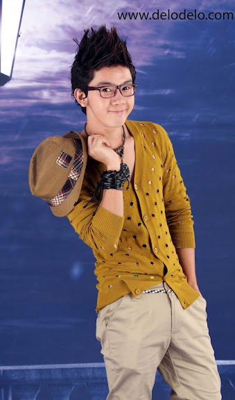 M y a n m a r H u n k s: Wai Yan Myint and Htet Phone Naing dressed by ...