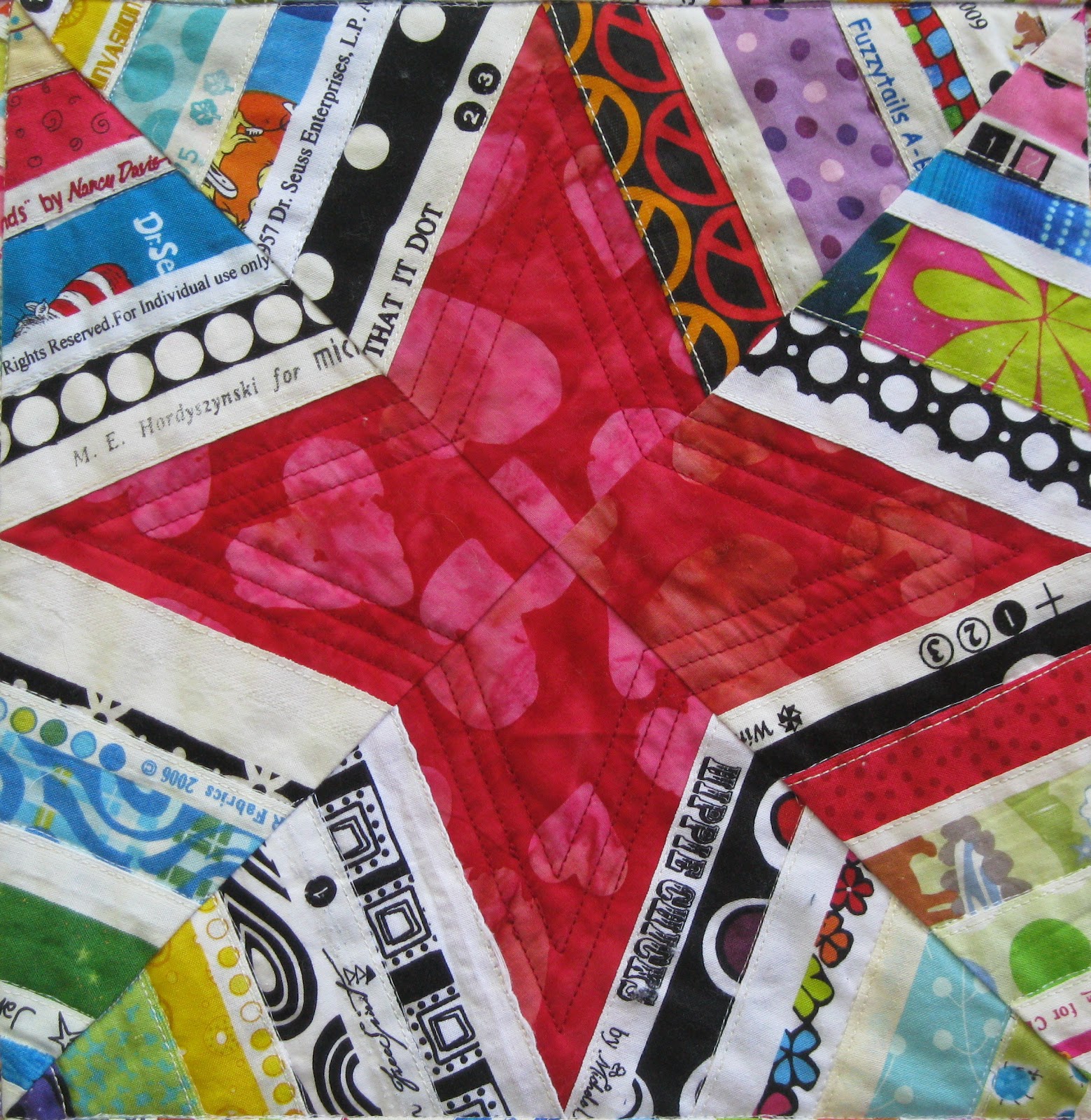 Kelly Girl Quilts: Selvage Quilt - Spider Web Style - Finish