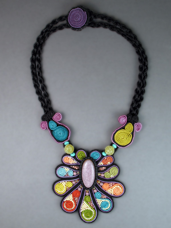 This Life In Knots: Adventures with Soutache