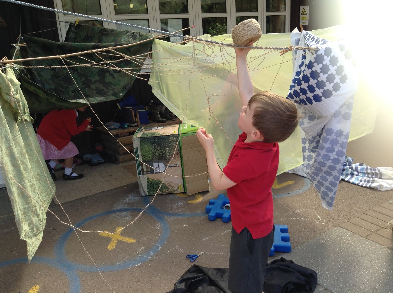 Watlington Primary School: Den Day