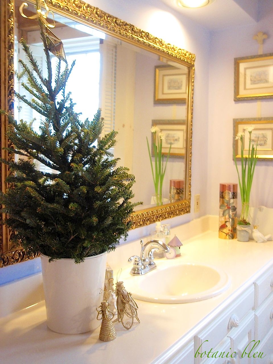 Botanic Bleu: Stars, Trees, Angels in the Christmas Master Bath