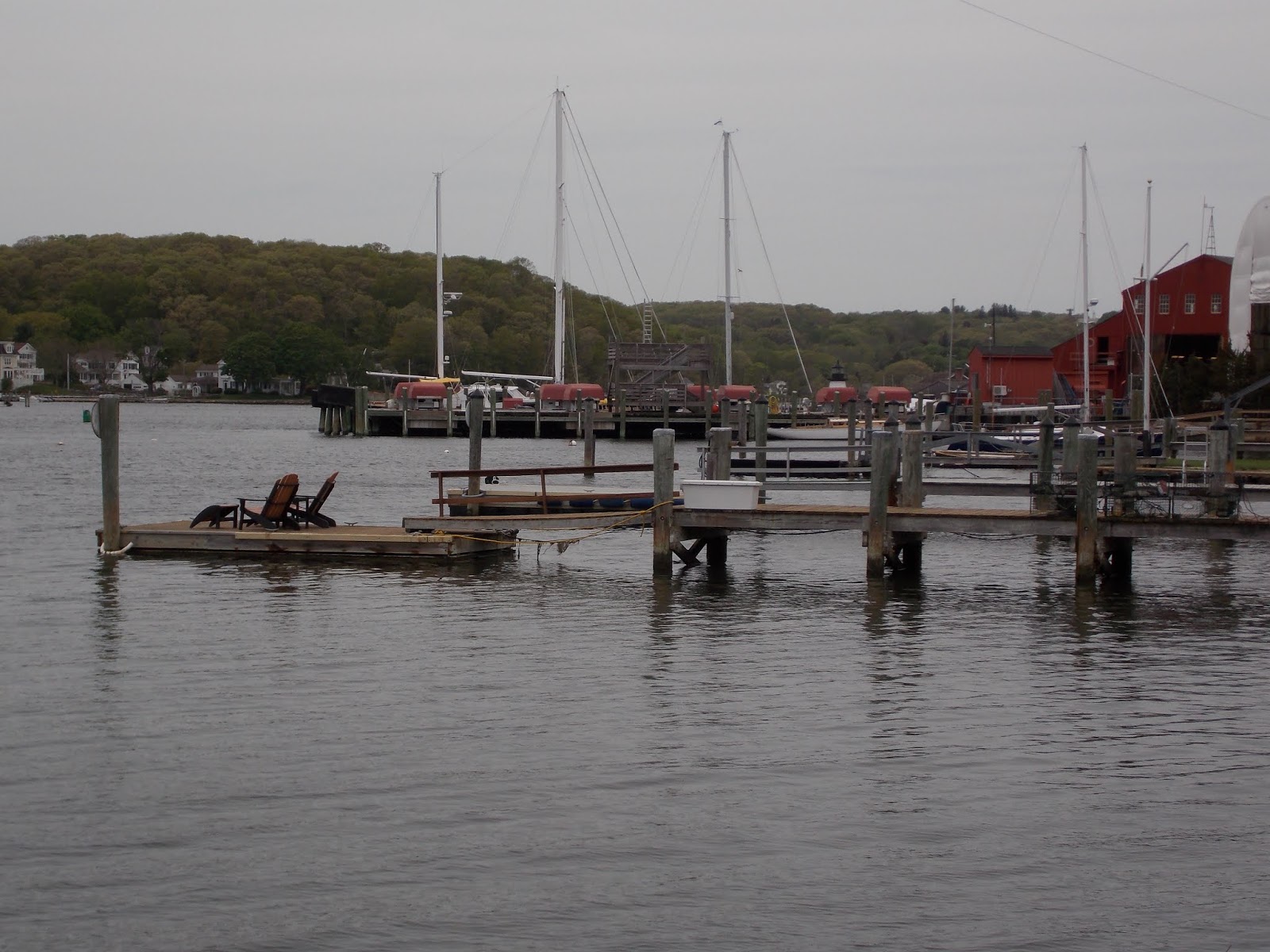 CHINAR SHADE : THE BEAUTIFUL MYSTIC SEAPORT TOWN (Connecticut State)
