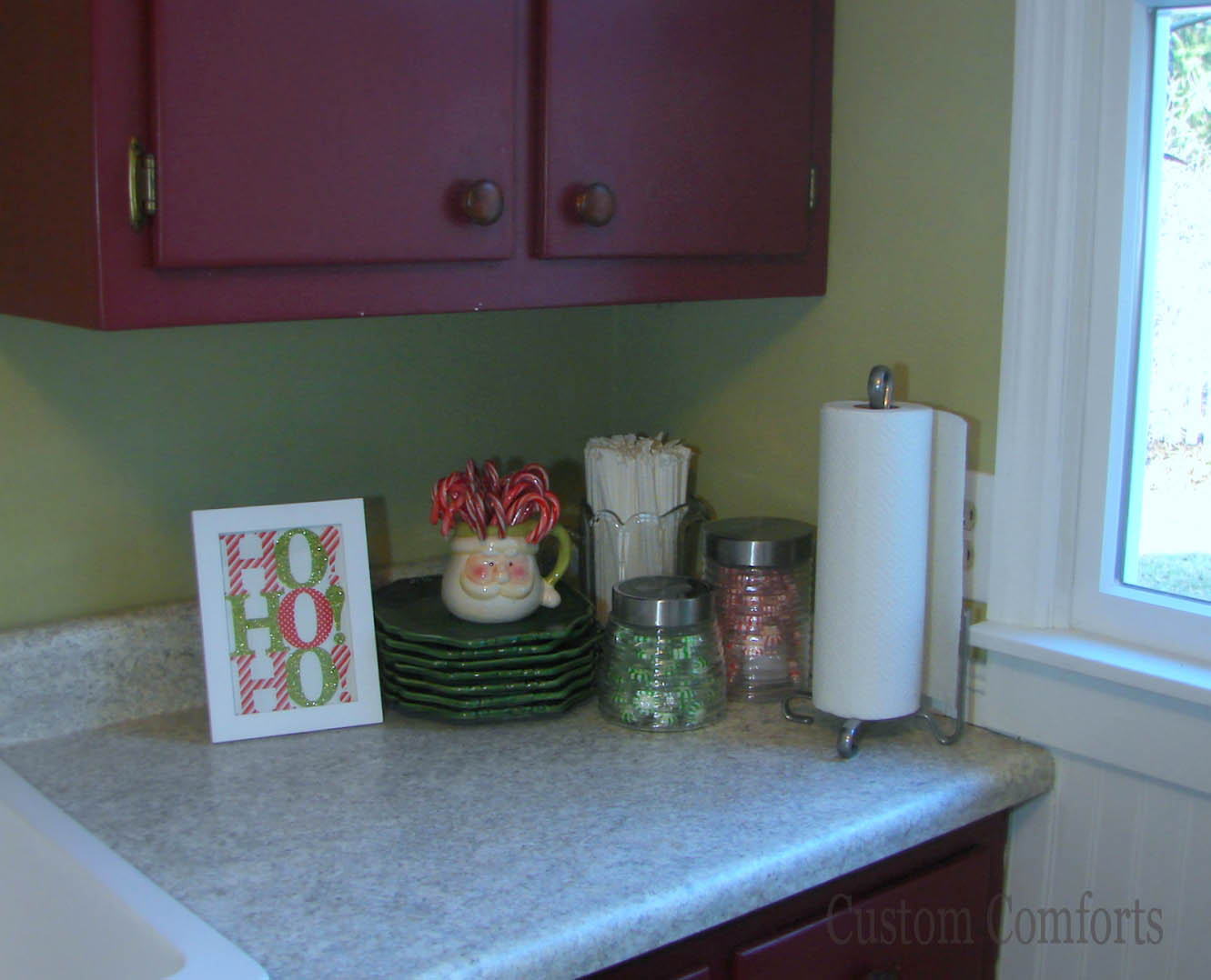 Custom Comforts: Ho Ho Ho - Holly Jolly Kitchen