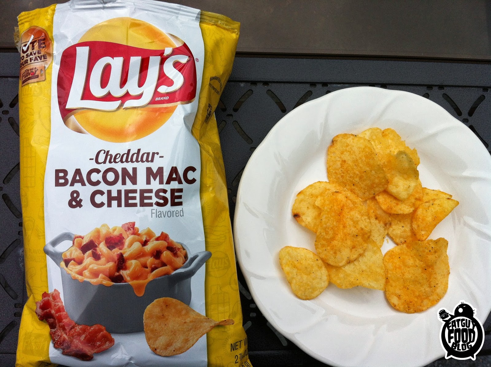 FATGUYFOODBLOG: Lay's "Do Us A Flavor" Mega review: Mango Salsa, Wasabi ...