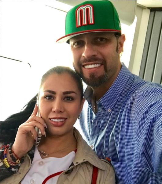 Es sinaloense la nueva novia de Esteban Loaiza | Entre Veredas