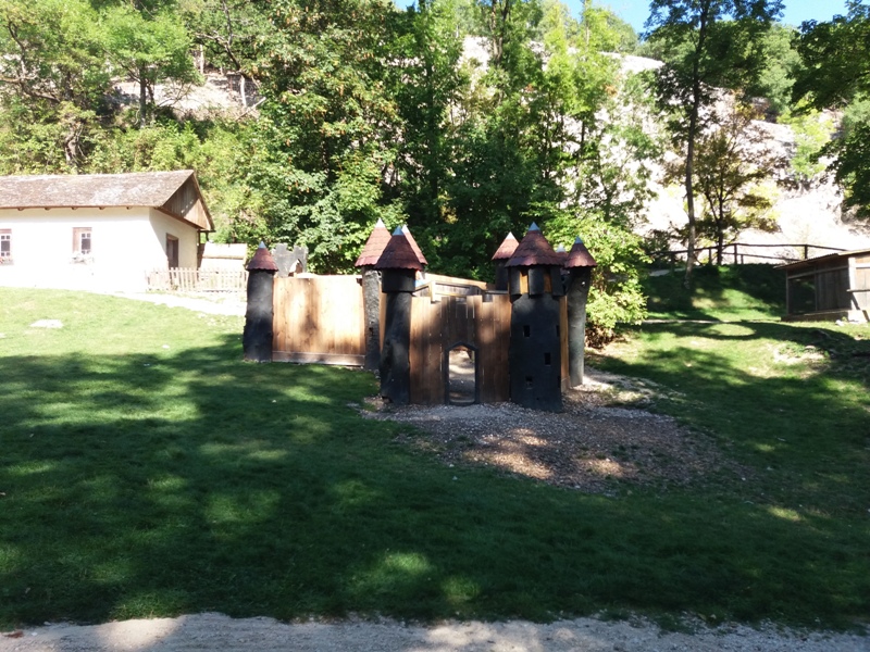 Wanderland Austria: Durch den Wildpark Ernstbrunn