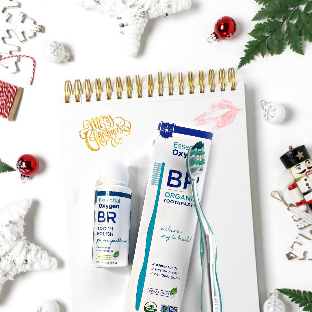 The Natural And Organic Way To Whiten Your Teeth This Holiday Season ...