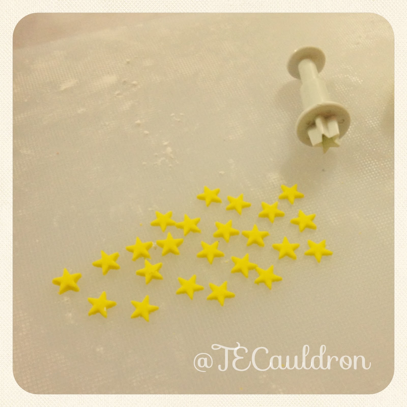 The Enchantress' Cauldron: Twinkle Twinkle Little Star + An Interesting ...