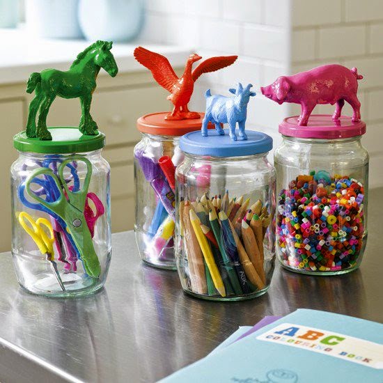 20 Cool Ways to Upcycle Plastic Toys | thee Kiss of Life Upcycling