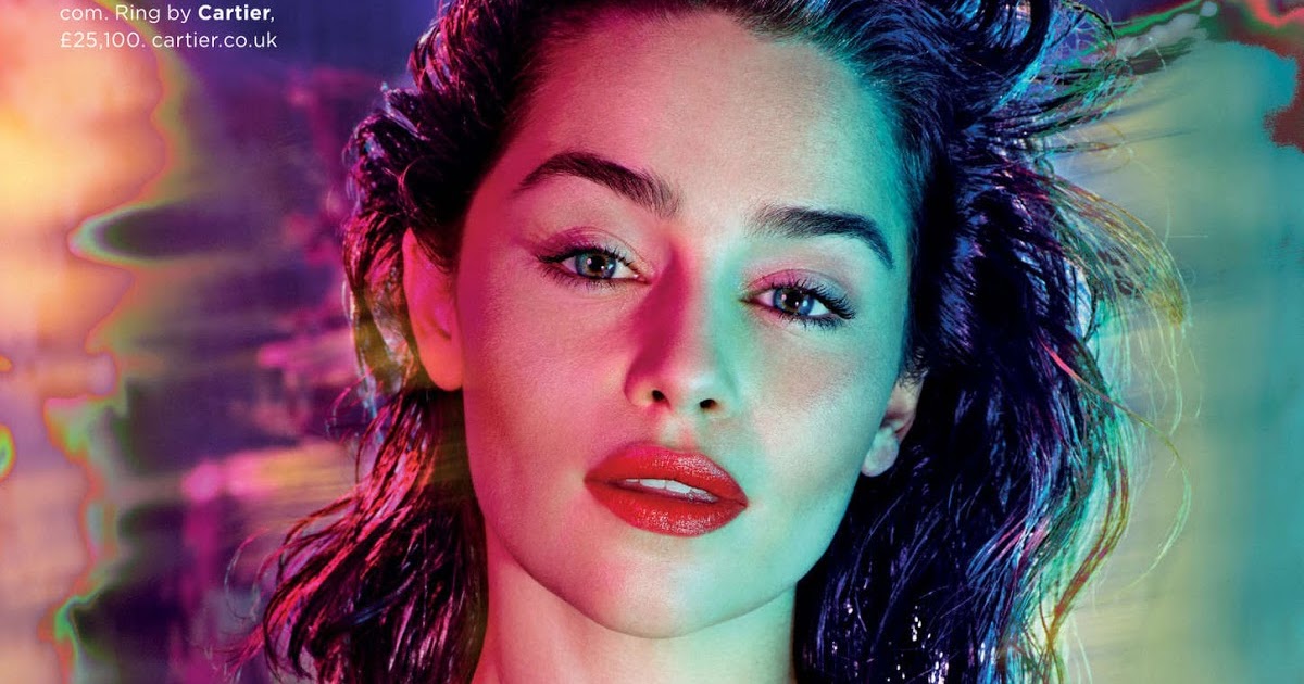 SNEAK PEEK : Emilia Clarke Wins "GQ" Award