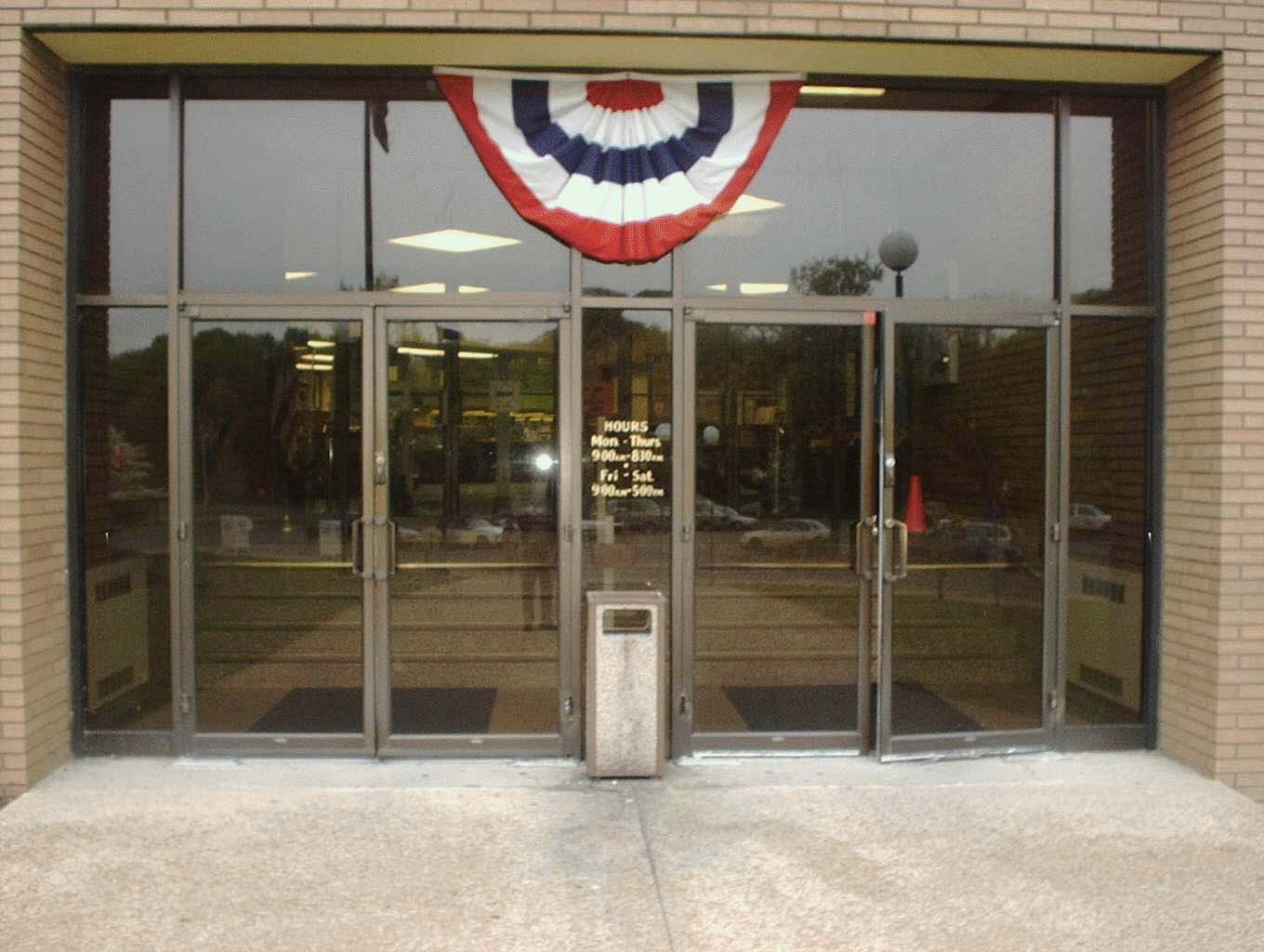 TOM GLOVER'S HAMILTON LIBRARY SCRAPBOOK: LOCAL HISTORY WITH A PERSONAL ...