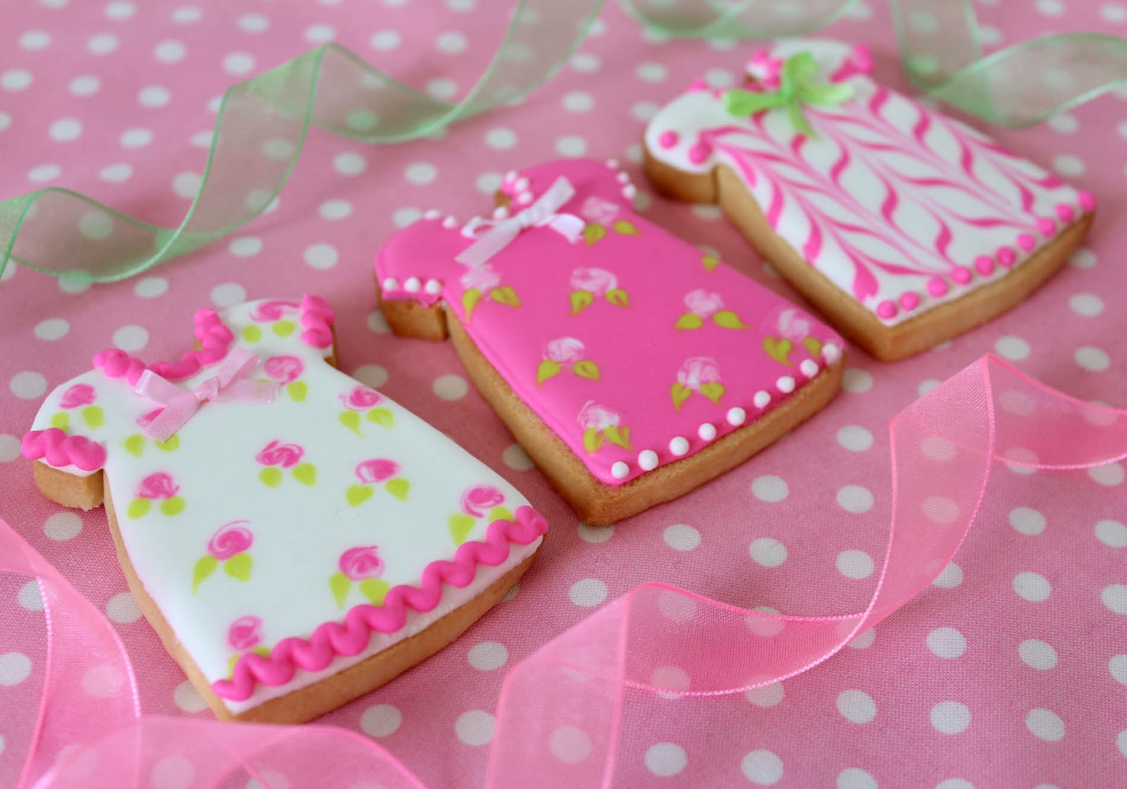 Galletas decoradas: vestidos "wet on wet" | Postreadicción: Cursos de ...