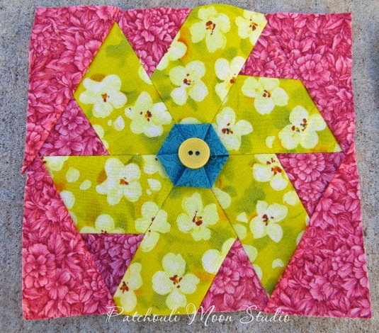 Patchouli Moon Studio: Flower Blocks