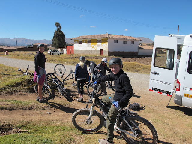 The Janssen Family World Travels: Peru