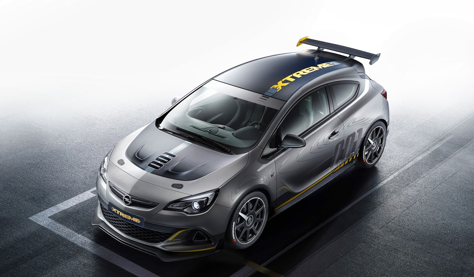 Astra OPC Extreme - High Wheels