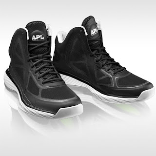 ジャンプ力 10cmアップ！！脅威のシューズ CONCEPT3|Love BasketBall