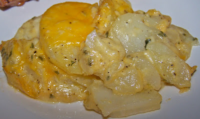 Little Mommy, Big Appetite: Light Scalloped Potatoes